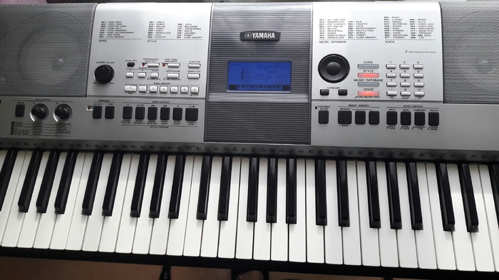 Yamaha PSR-E413 image (#1809900) - Audiofanzine